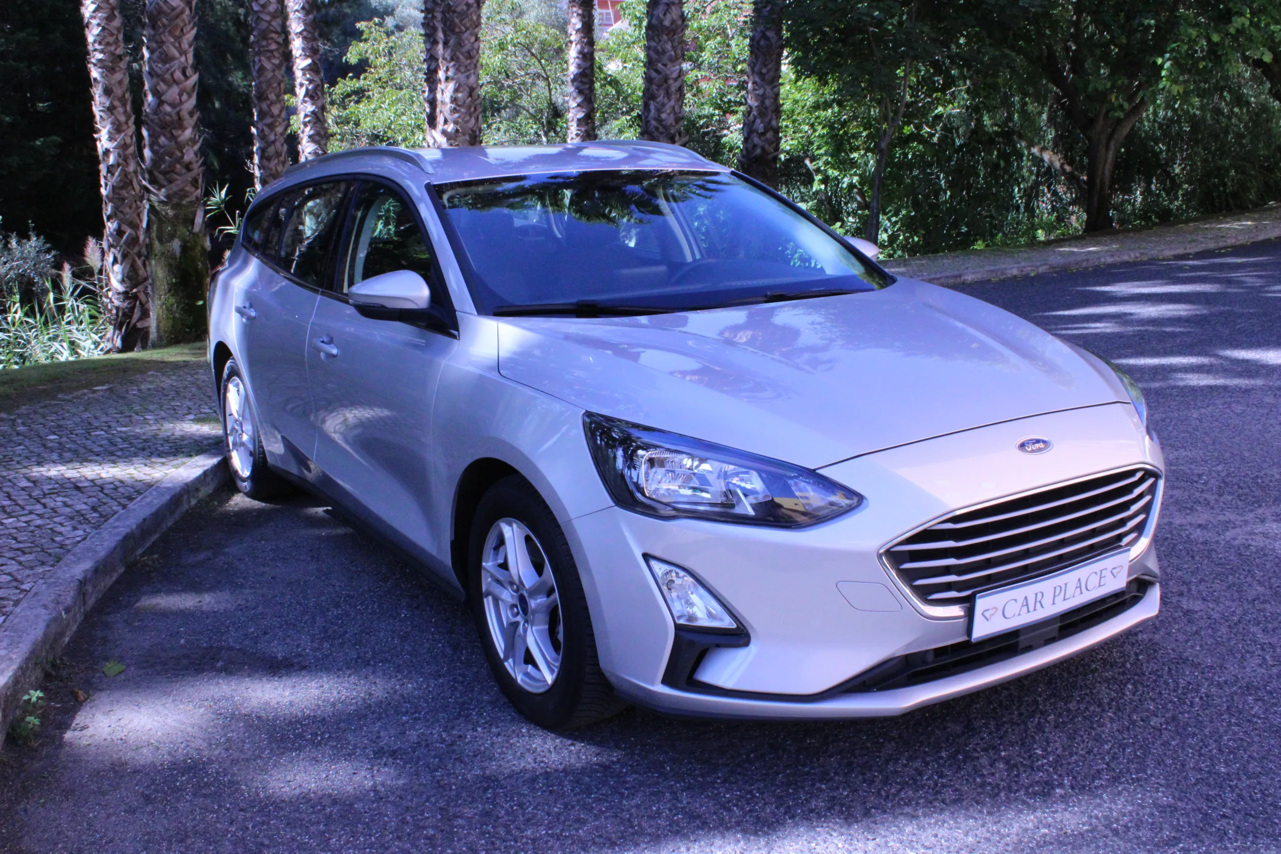 FORD FOCUS 1.5 ECOBLUE BUSINESS EDITION - Car Place